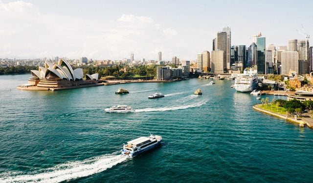 What are the top 5 most famous Travelling places in Australia ...